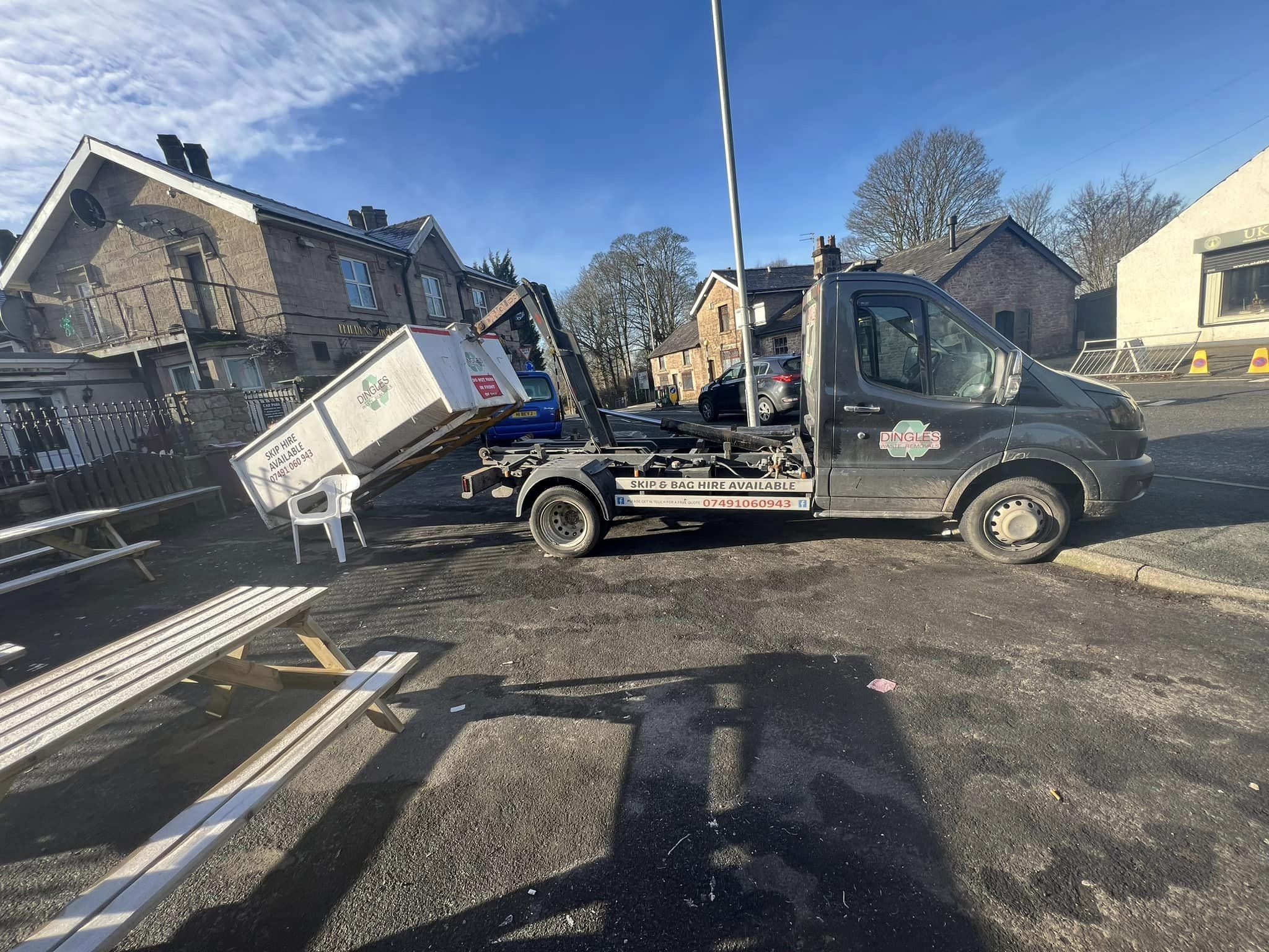 Skip Hire Cadshaw | Dingles Waste Removals | 07491060943