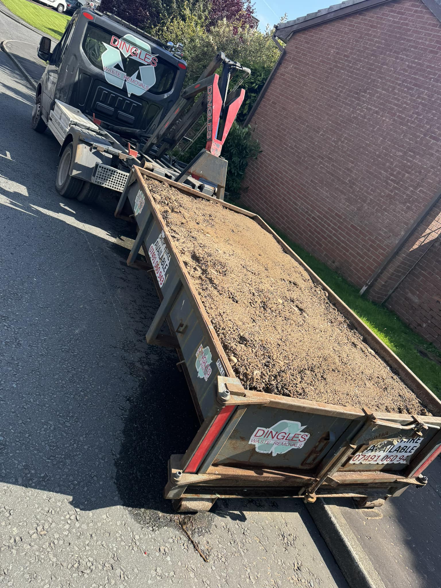 Darwen Skips for Hire | Dingles Waste Removals | 07491060943